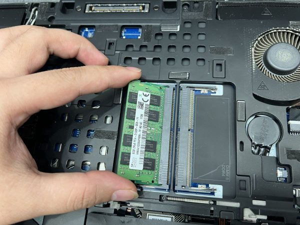 Cách nâng cấp RAM laptop Dell, mức giá nâng cấp là bao nhiêu?